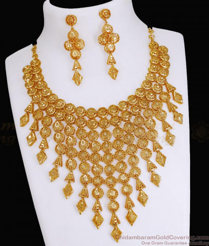 South Indian Traditional Kerala Pattern Mullai Trendy Designed Gold ...