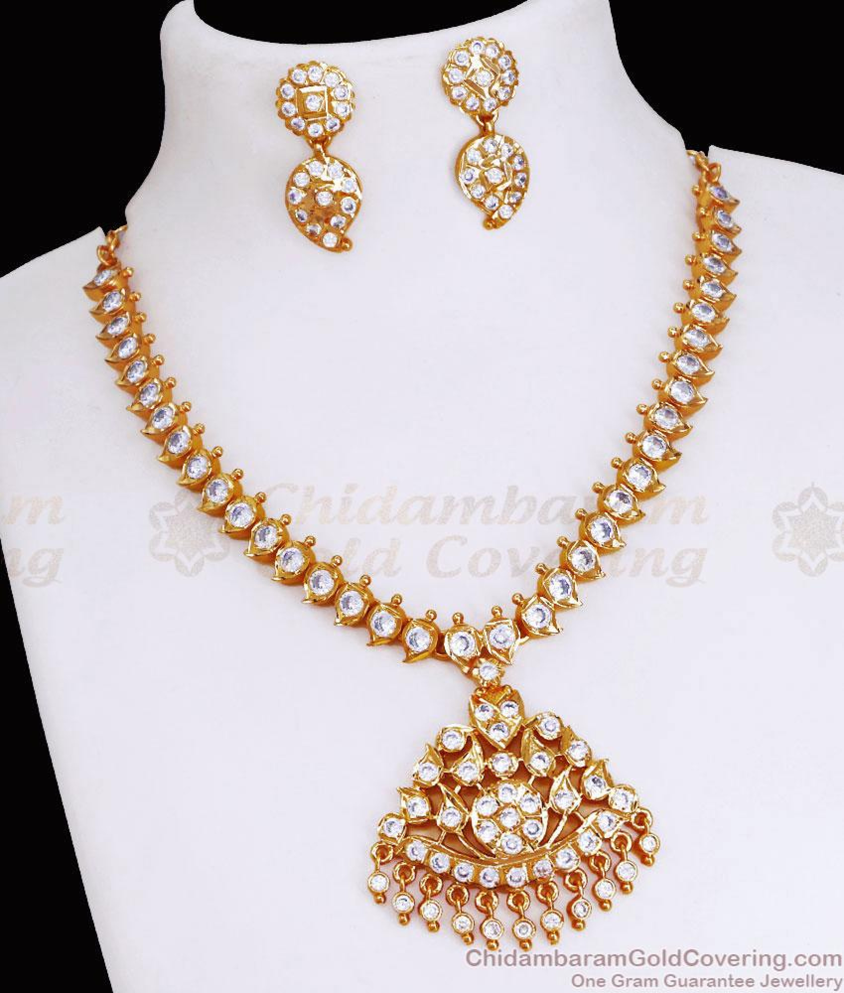 Full White Stone Gold Close Neck Attigai Set 5 Metal Jewelry NCKN3662