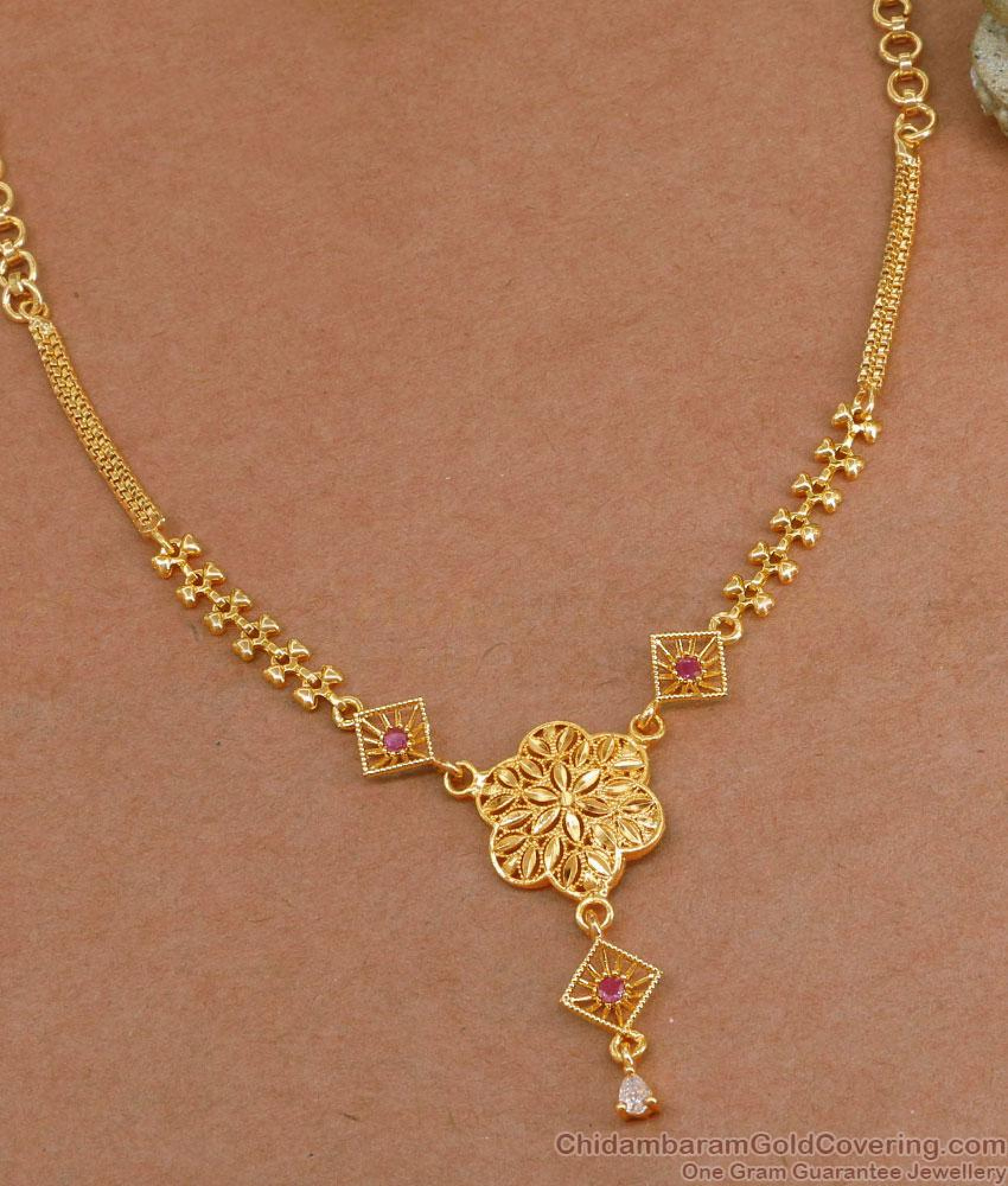 Light Weight Gold Imitation Ruby Necklace Designs For College Girls ...