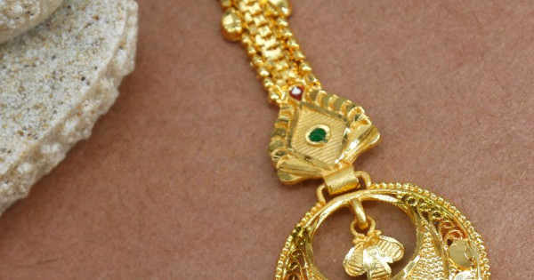 Latest Meenakari Pattern Forming Maang Tikka Collection NCHT315