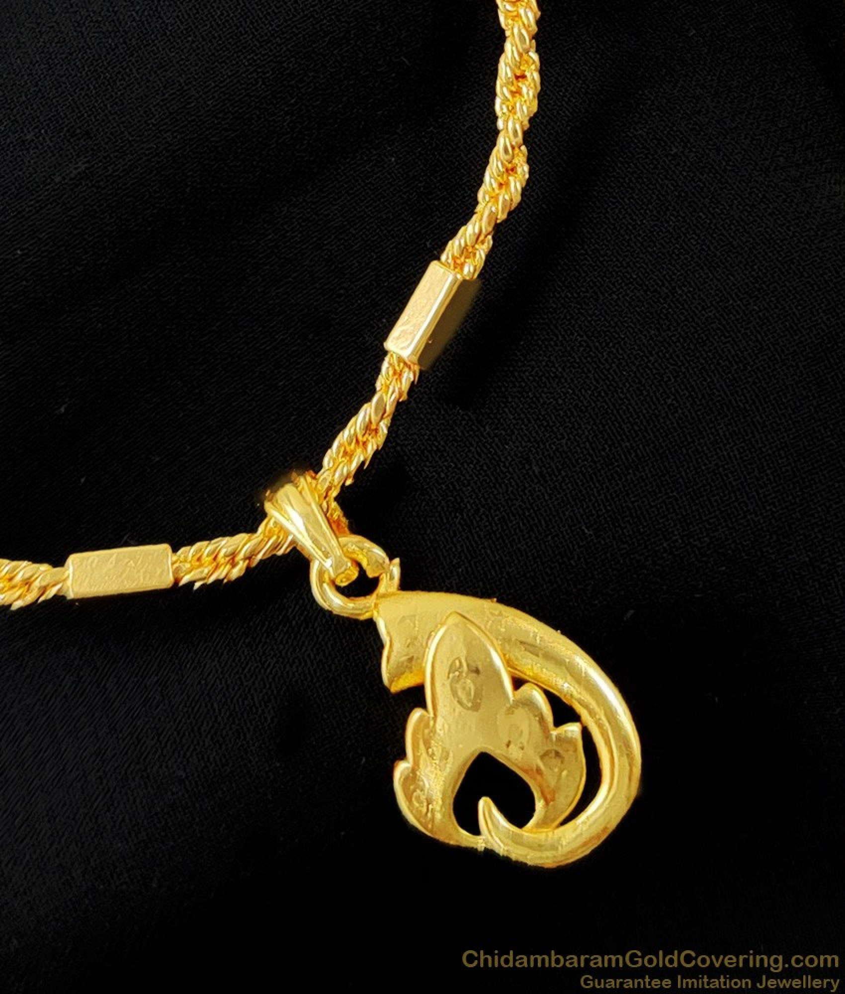 22kt Gold Plated Leaf Pendant without Stones for Girls