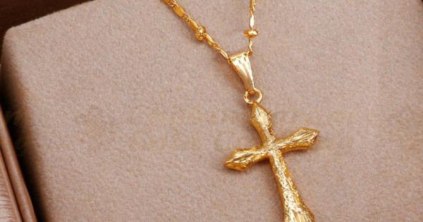 Christian Cross Gold Imitation Pendant Chain Traditional Designs SMDR2301