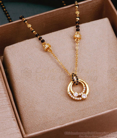 Latest Short Forming Gold Mangalsutra Chain Black Beads Pattern SMDR2086