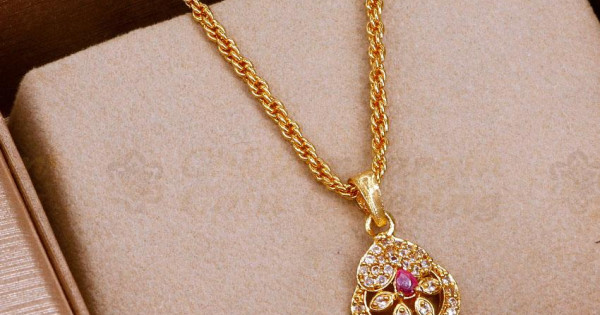 Pure Gold Tone Rope Chain Small Stone Pendant For Regular Use SMDR2391