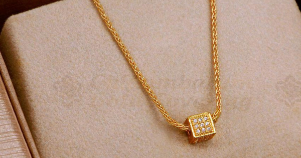 Simple Daily Wear Gold Pendant Chain Box Design SMDR2432