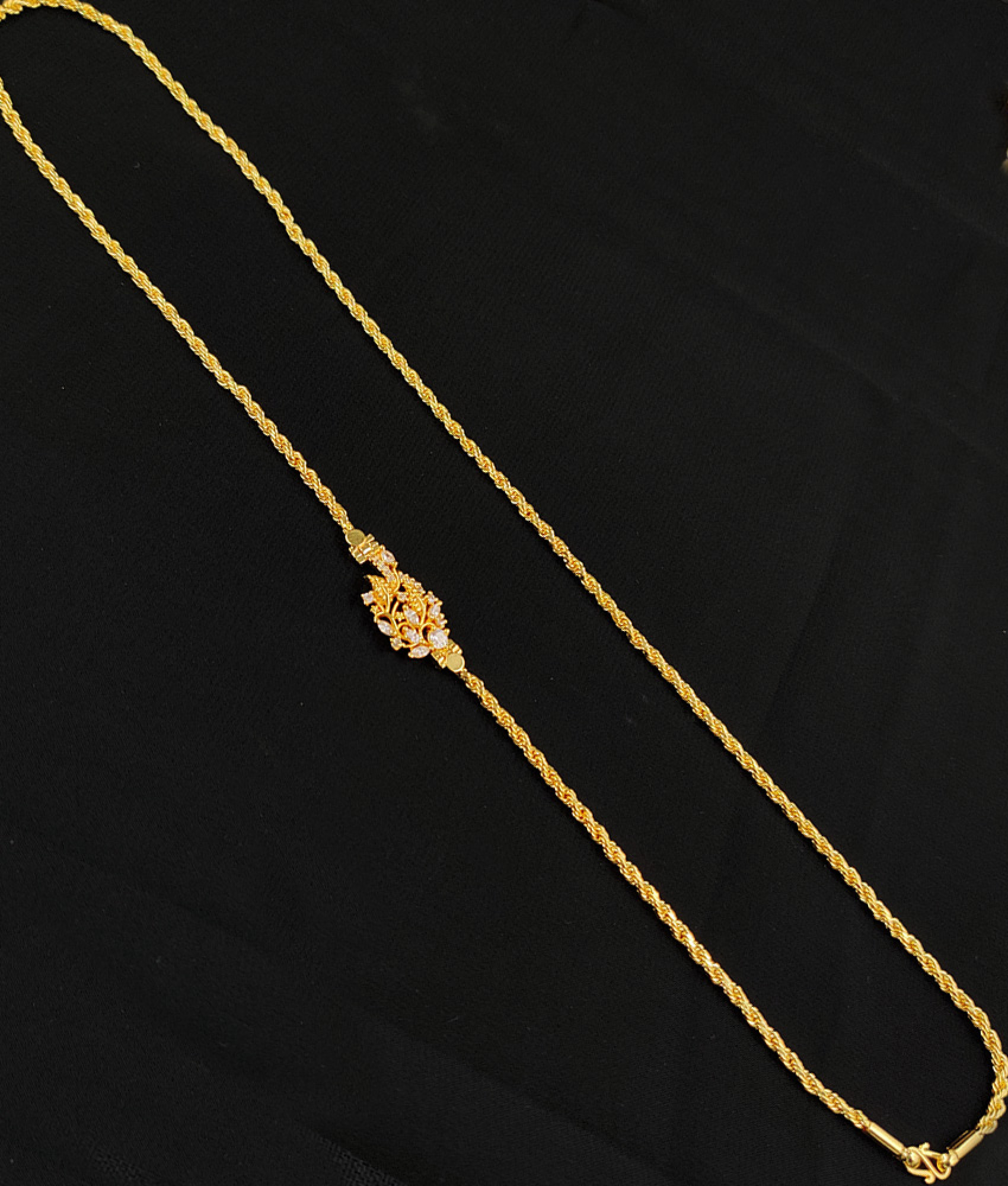 One Gram Gold AD Stone Flower Mogappu Dollar Daily Wear Thali Saradu Chain